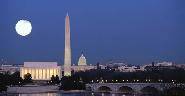 New 'Independence Arch' Battle Erupts As Trump Backs 250 Foot Monument ...